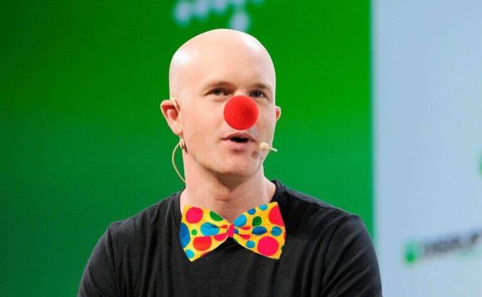 Crypto collapse: Coinbase rattles sabres at the SEC, Voyager sale ...